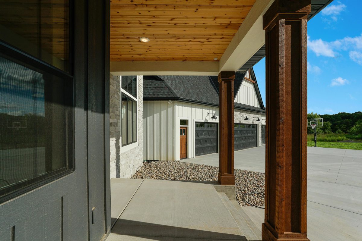 Six Bedroom Home Greenfield MN | American Chateau - JPC Custom Homes